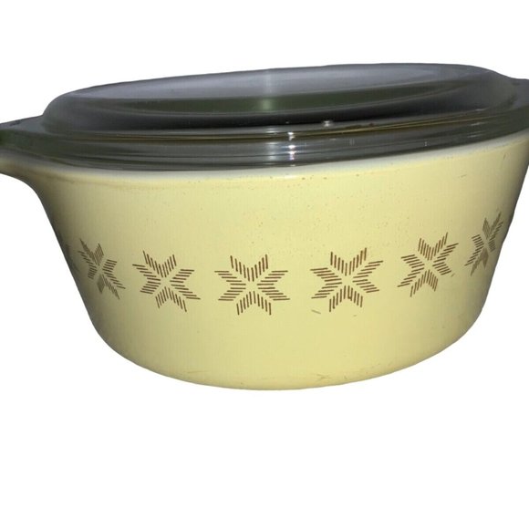 Pyrex | Kitchen | Vintage Pyrex Town Country Snowflake Yellow Casserole ...